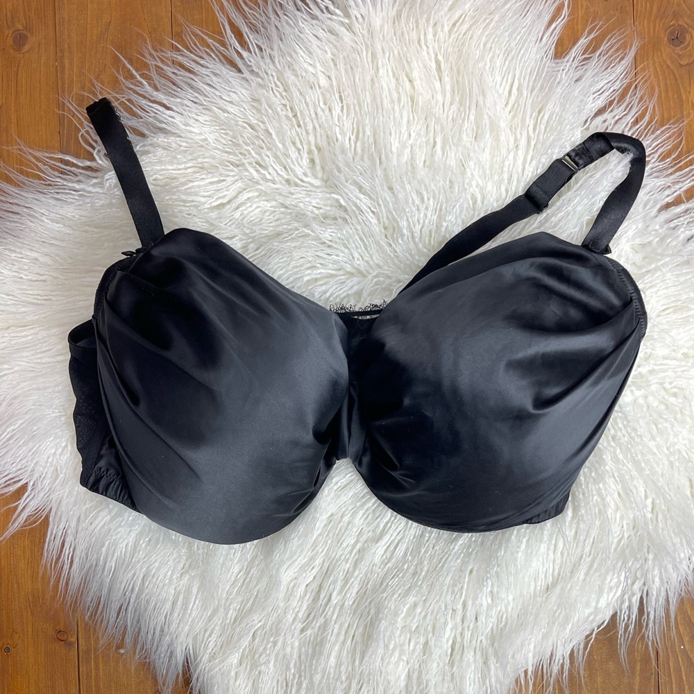 Cacique 44ddd Black Satiny Bra With Lace Detail - Gem